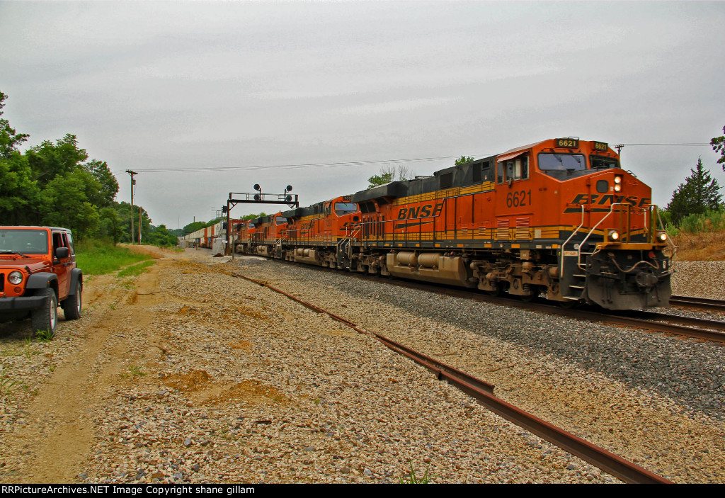 BNSF 6621 Elephant style 4 unit's.